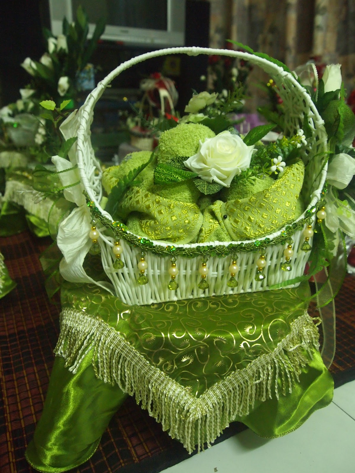 ainon collections wedding Crafts,Decorations,Ideas & Crafts "Gubahan ...
