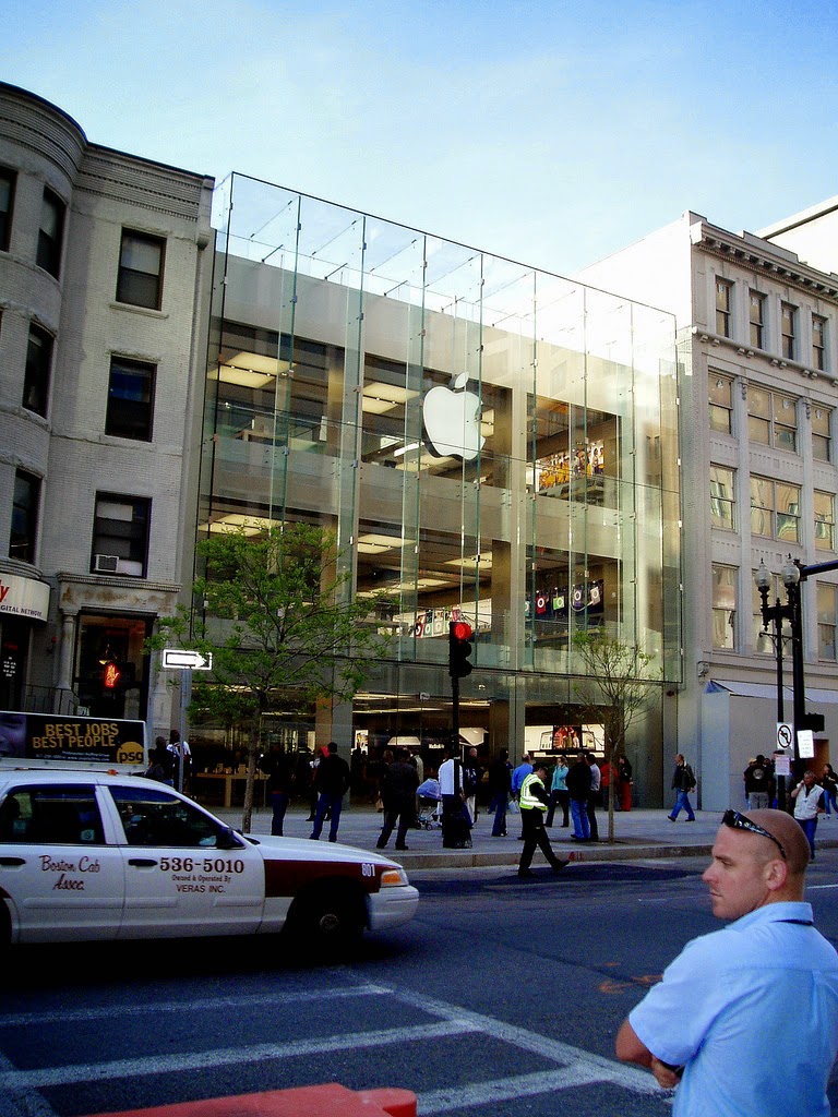 Cu Sens: Top 20 of Most Beautiful Apple Stores around the World