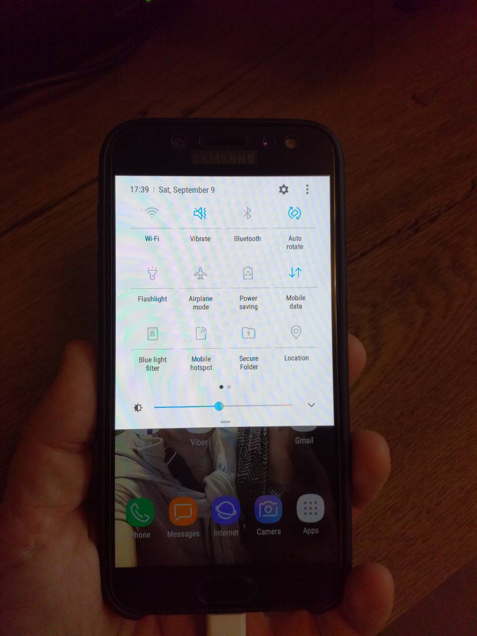 Samsung Galaxy J5 (2017) - the best mid-range smartphone today