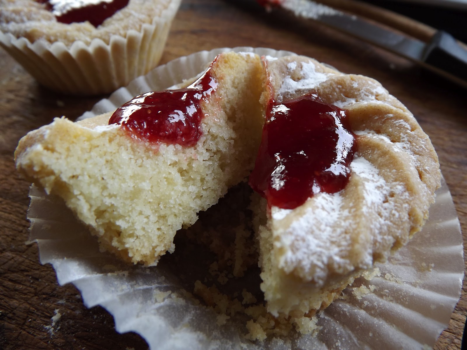 Not Viennese, but Swiss Cakes for the Weekly Bake Off