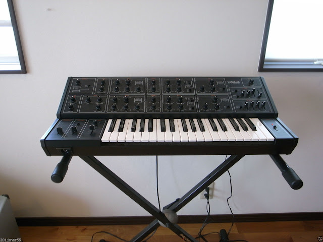 MATRIXSYNTH: YAMAHA CS-15 SN 3001 with Original Hard Case