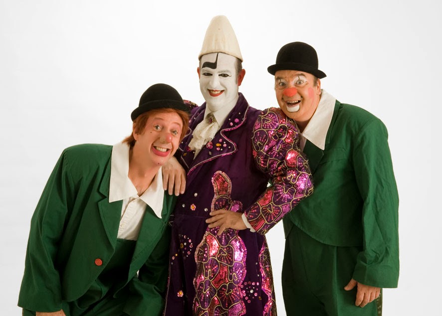 Clown Evolution: Tutik Clowns