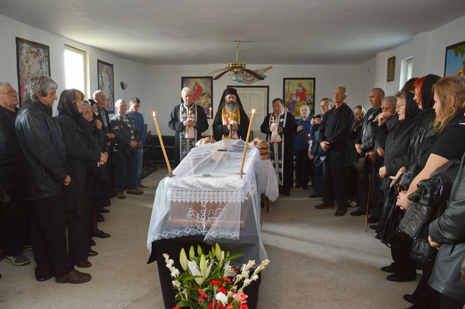 Inmormantarea unchiului Leon Lazar, Calan, Hunedoara – Dar!