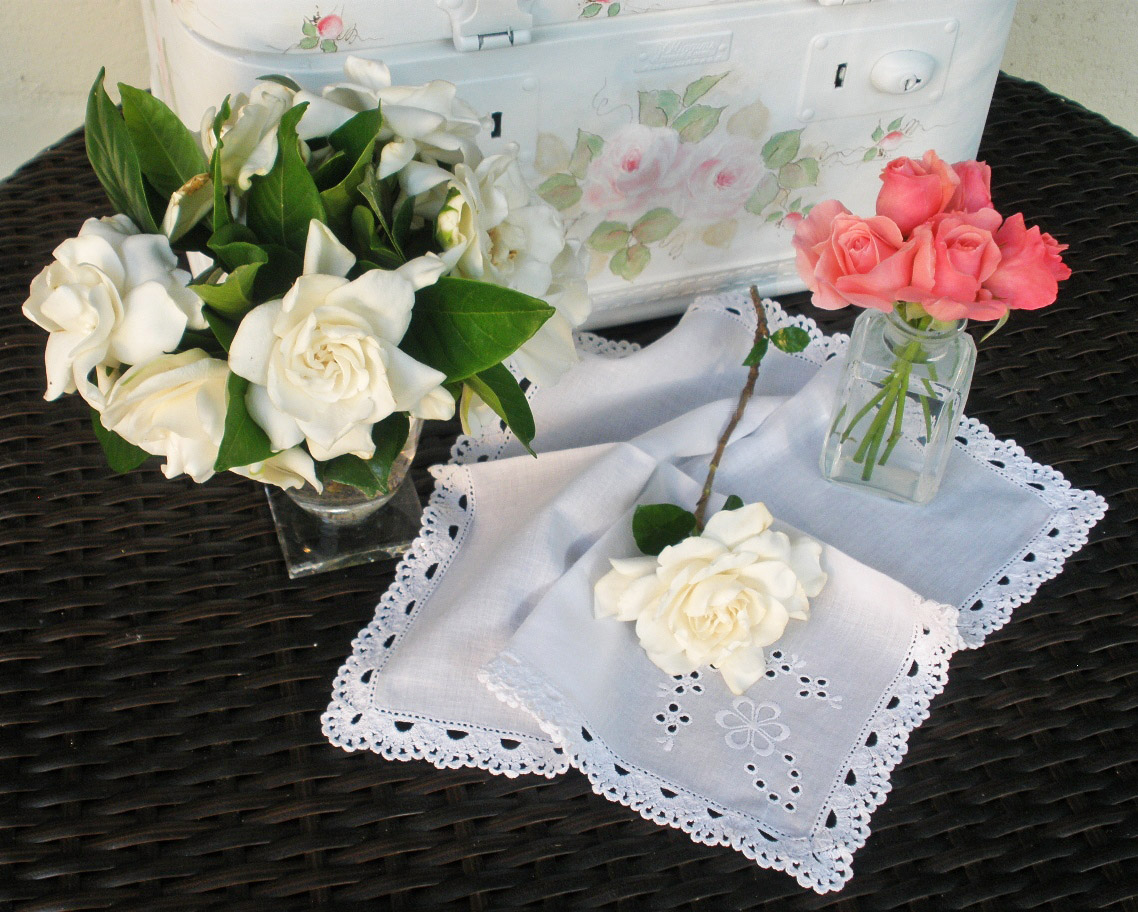 MARIETTE'S BACK TO BASICS: {My Lace Crocheted Handkerchief #2}