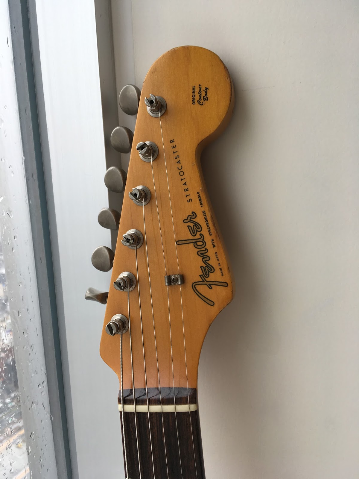 Rex and the Bass: 1983 Fender JV Series Stratocaster Review