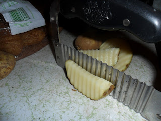 The Last Cordwainer: Cowboy Fries & Blue Cheese Gravy