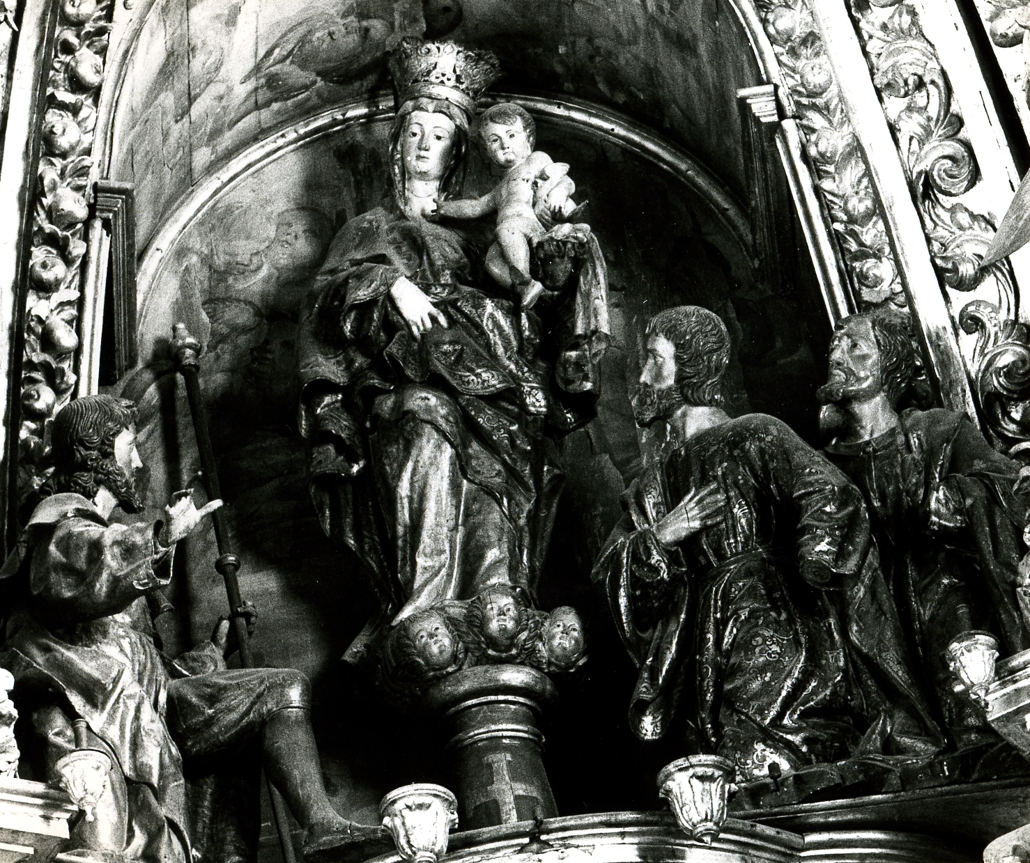 Arte en Valladolid: LA IGLESIA DE SANTIAGO I: El Retablo mayor (Alonso ...