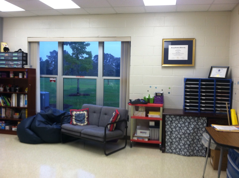 How To Decorate A Middle School Counselor Office At Robert Parsley Blog