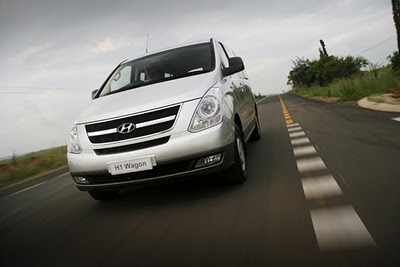 Hyundai H1 Review, Price, Interior, Exterior | NEOCARSUV.COM