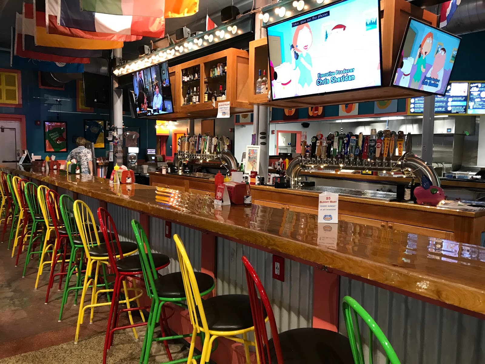 Weird, Wacky and Wild South: Dat Dog is Dat Delicious!