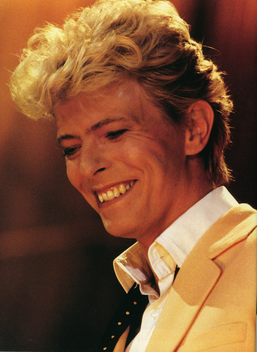 nerds of a feather, flock together: Retrospective: David Bowie and the ...