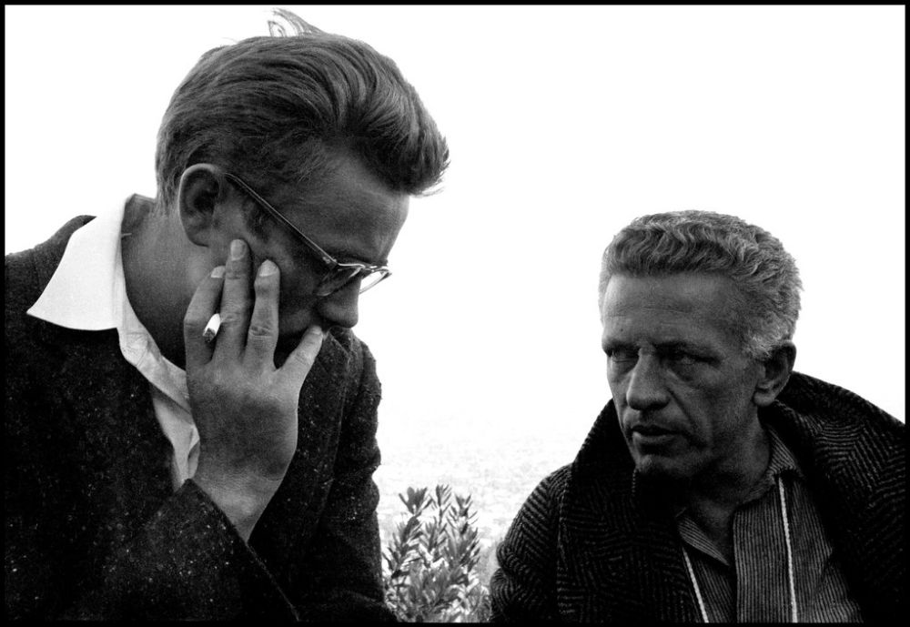 45 Intimate Photographs Capture Daily Life of James Dean in 1955 ...
