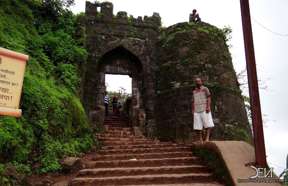 I Travel, I Click...: Supreme Sinhagad... Day 3 of The Rendezvous!!!