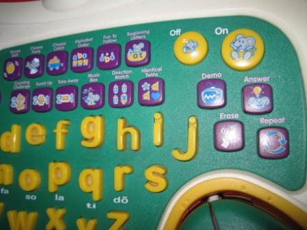 JuaiMurah: Vtech IQ Builders Mouseplay Laptop