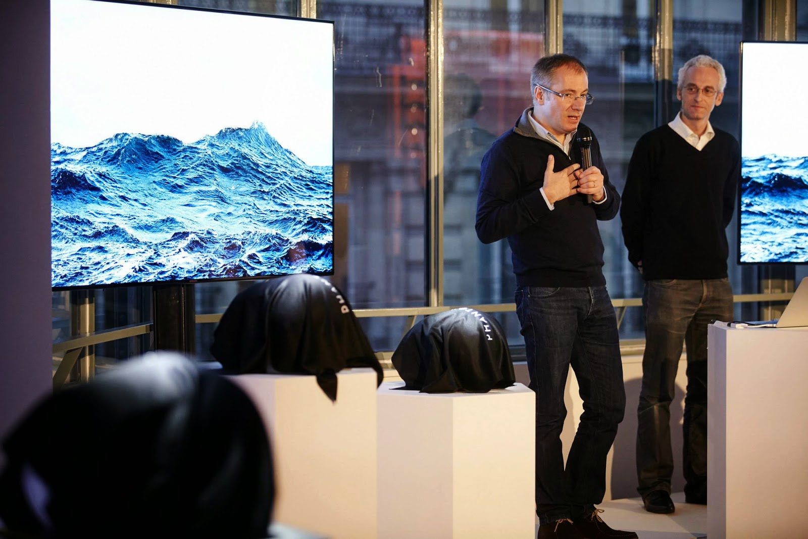 Devialet Phantom Implosive Sound Centre – M & S | Ultimate High-Fidelity