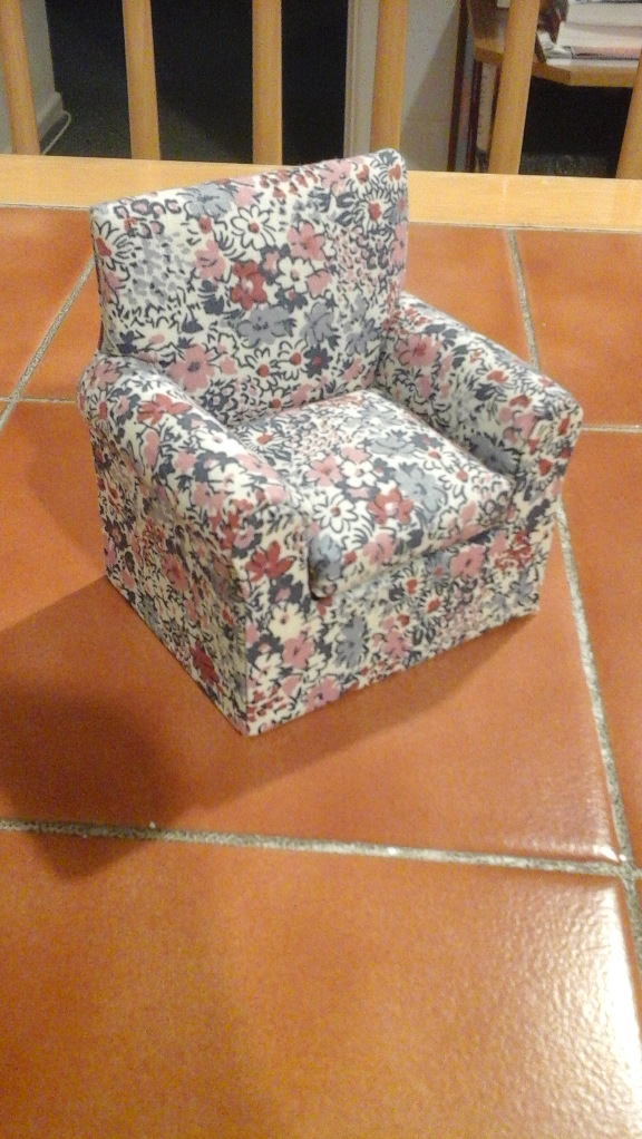 Dollhouse Miniature Furniture - Tutorials | 1 inch minis: Follower's ...