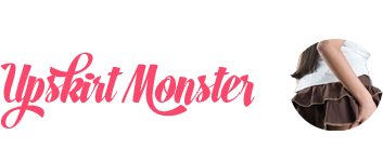 Upskirt Monster: Pantyless girl in short skirt bending over - Pantyless ...