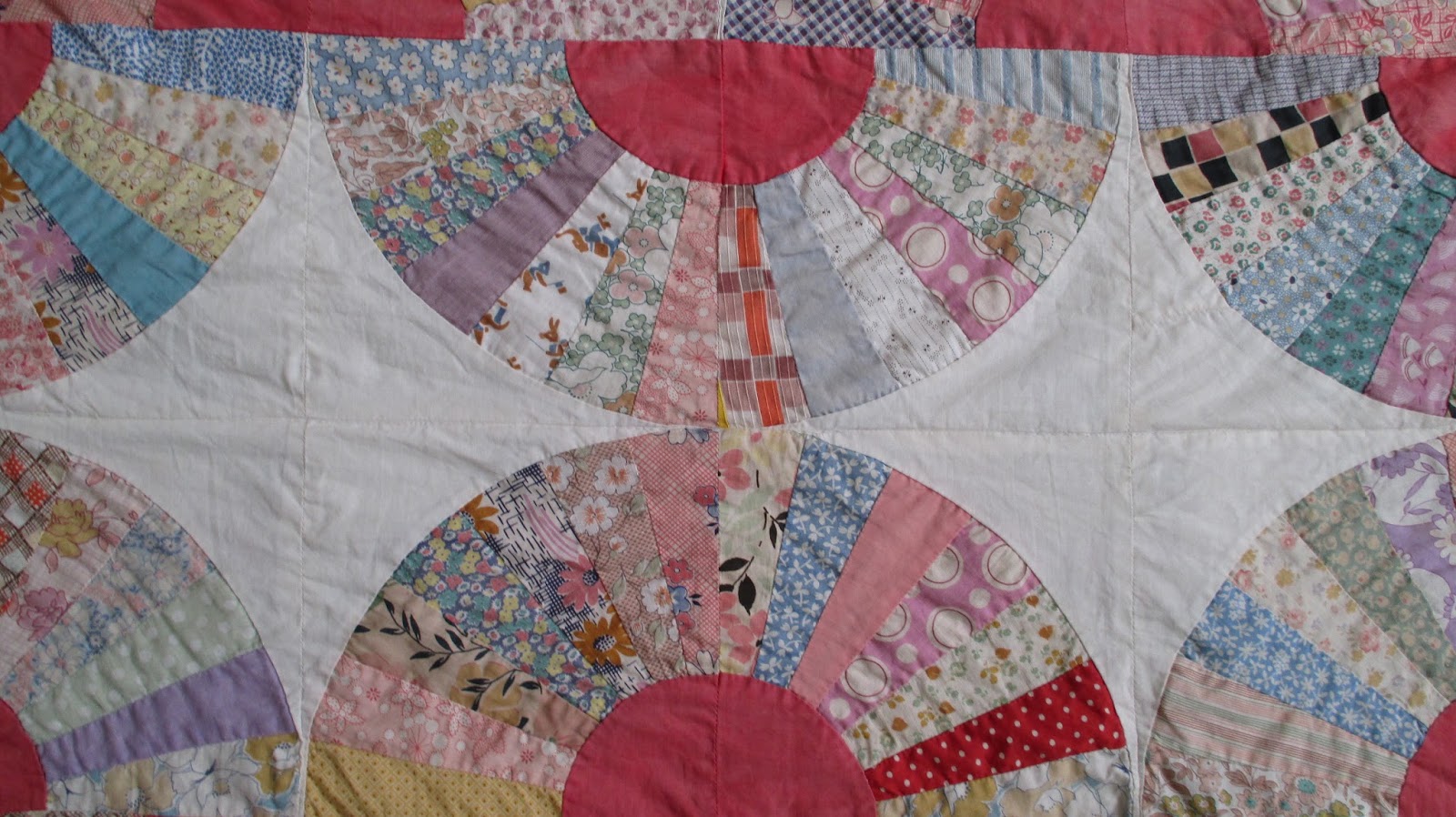 The Literate Quilter: A Gifted Grandmother's Fan Quilt