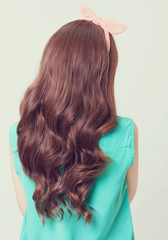 Vintage haze: Hairstyles