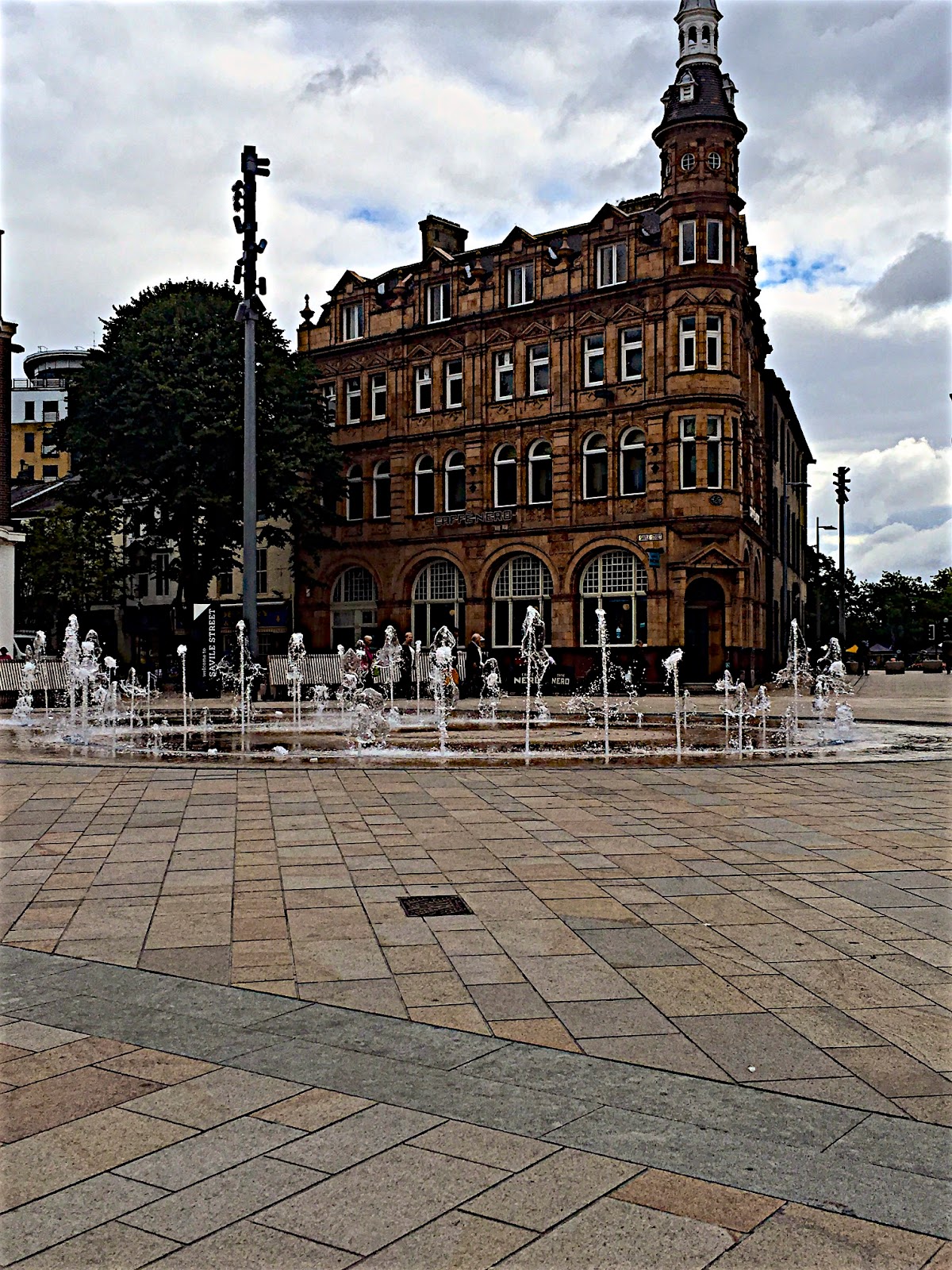 Brian's Blog: Kingston upon Hull City Centre 12 August 2017