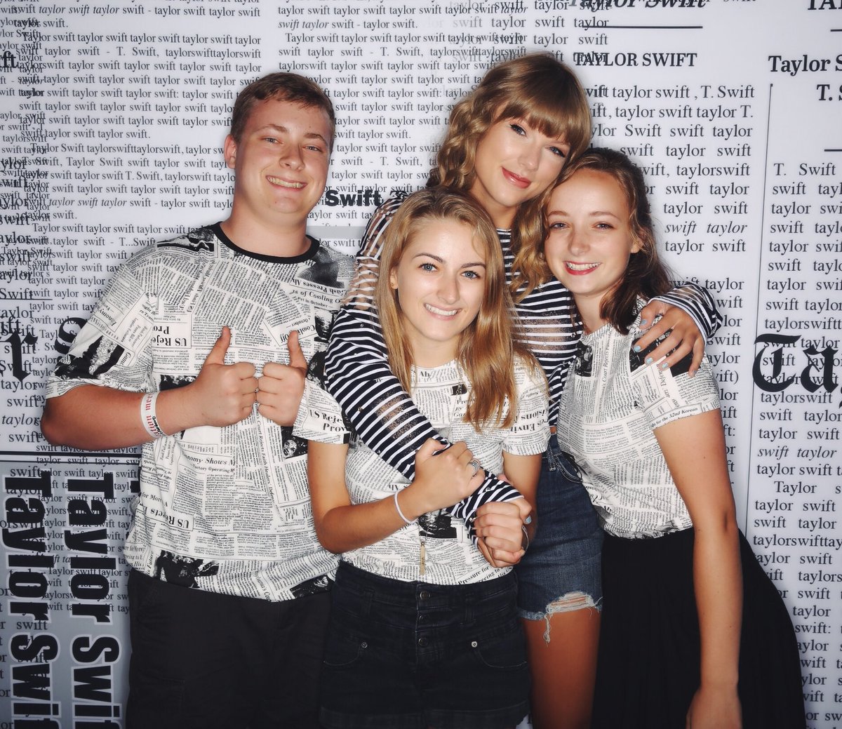REP ROOM PHOTOS