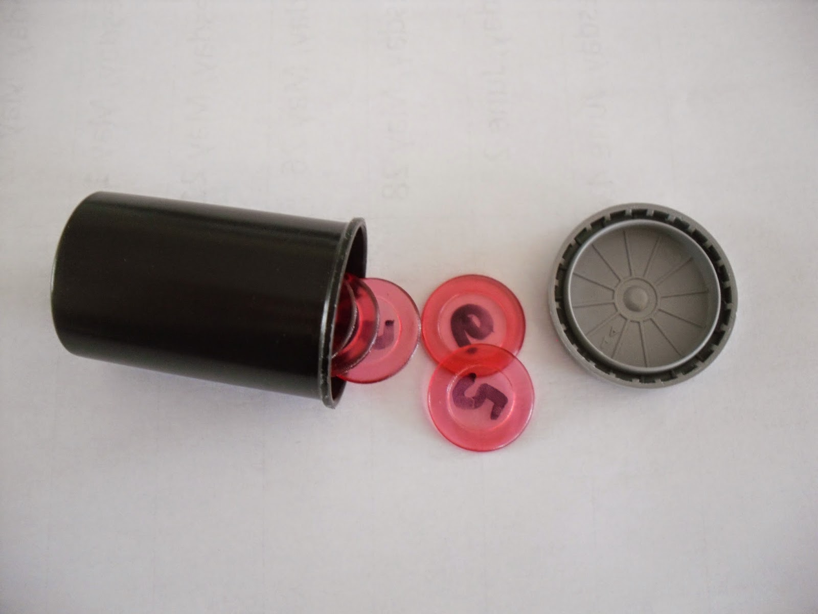 Teaching Math by Hart: Bright Idea #3 - Number Chips