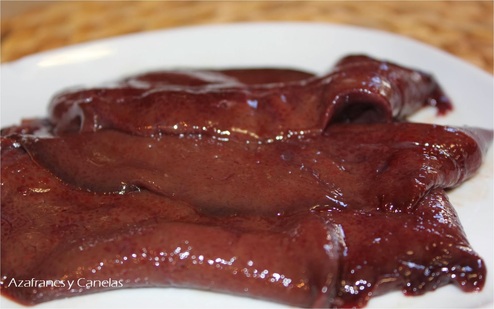 Hígado de cerdo aliñado - Azafranes y Canelas
