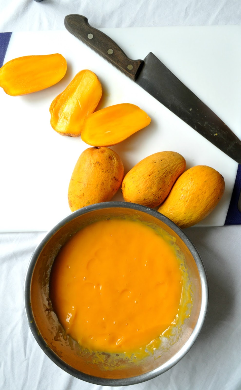 virgin mango bellinis + basil | Chow Creations