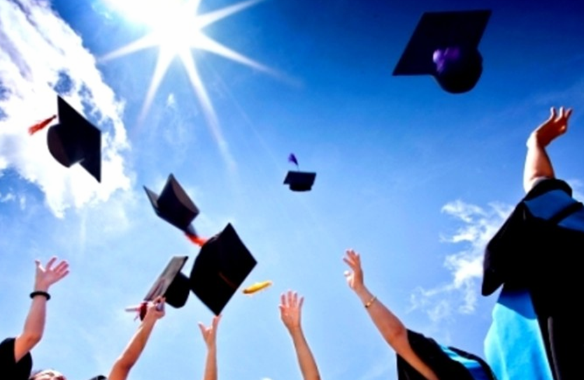 - TIMOR AGORA: Graduadu FSS Agradese UNTL