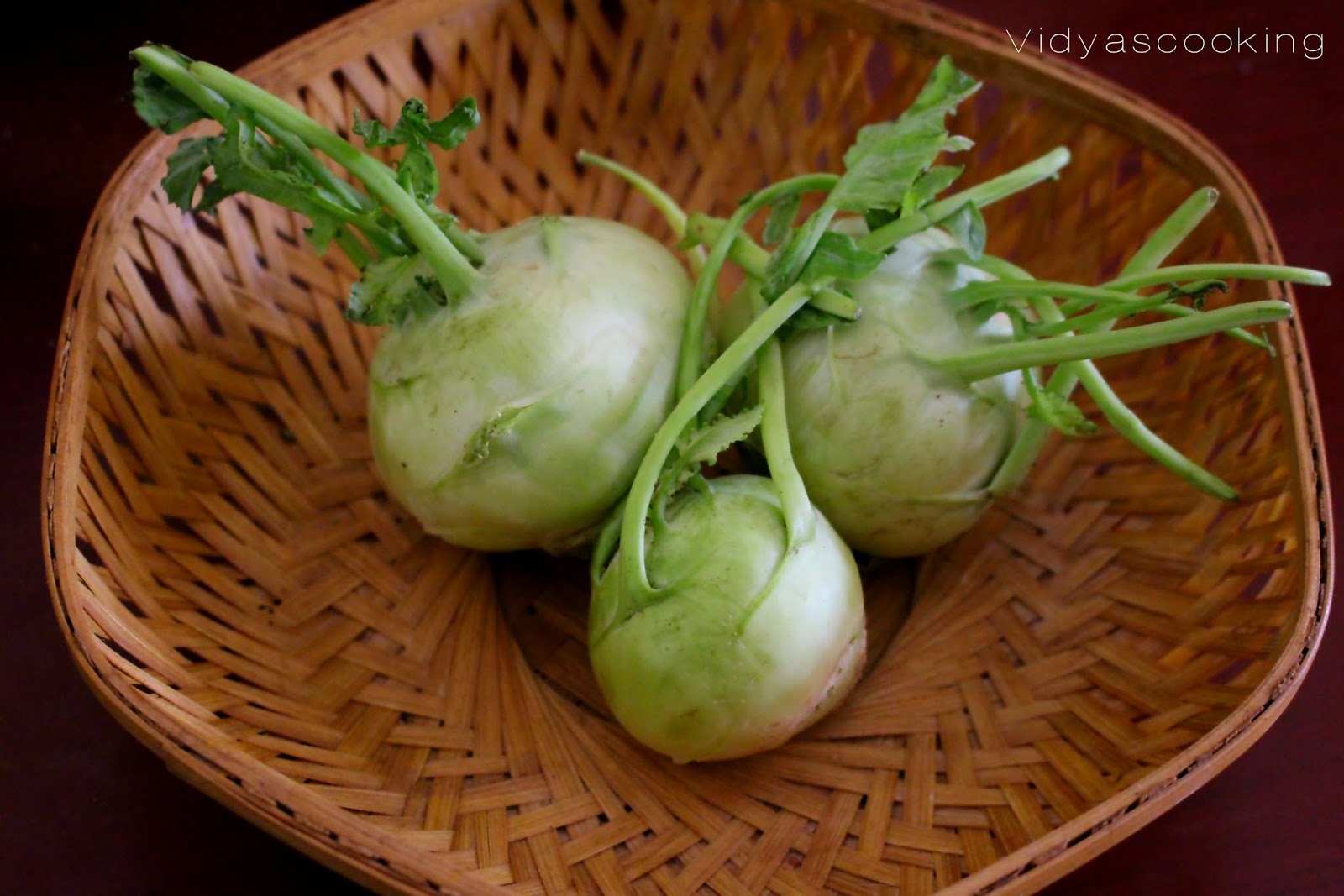 Southindian Style Mutton Kohlrabi and Potato Curry Recipe (Nokol Kari ...