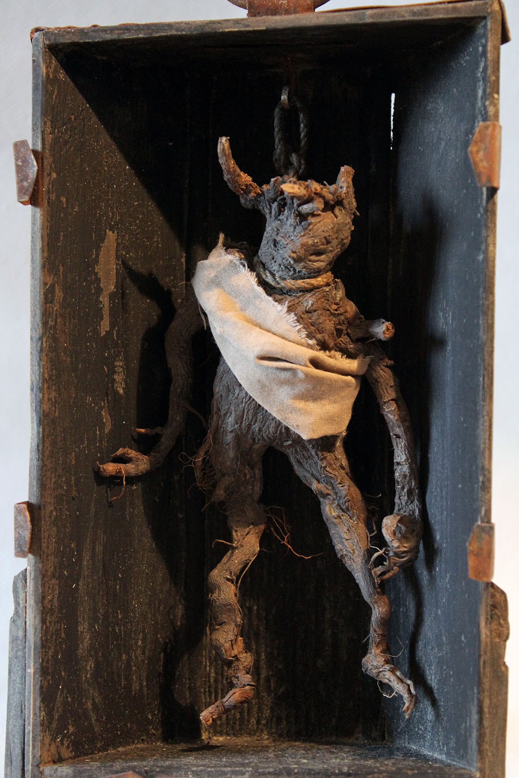 Curiomira: Mandragora- The Mandrake Root