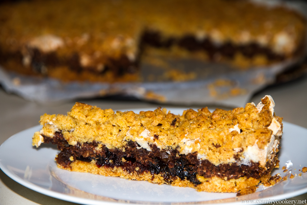 Sustainable Living Choices: Dry Fruit Shortcrust Pastry Cake