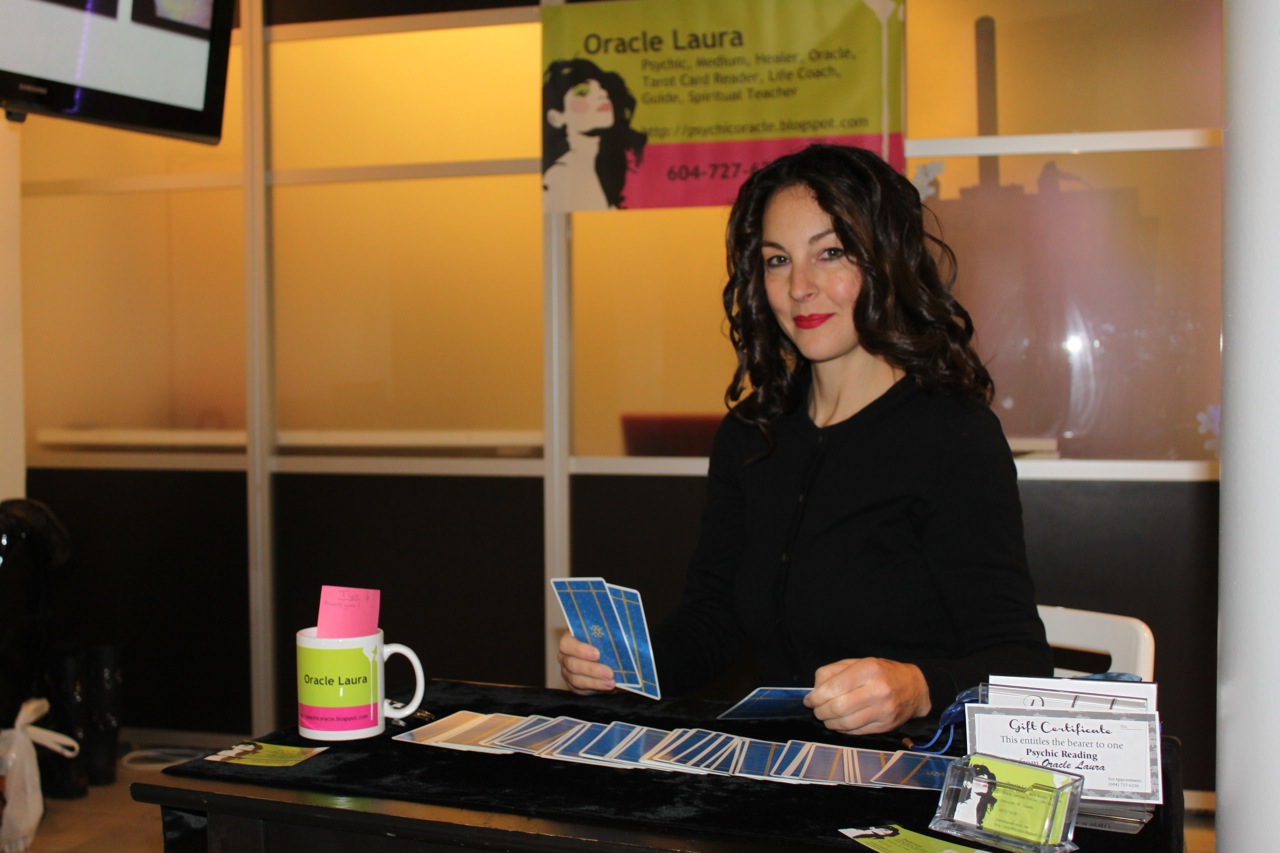 Vancouver Psychic Medium Oracle Laura: October 2010