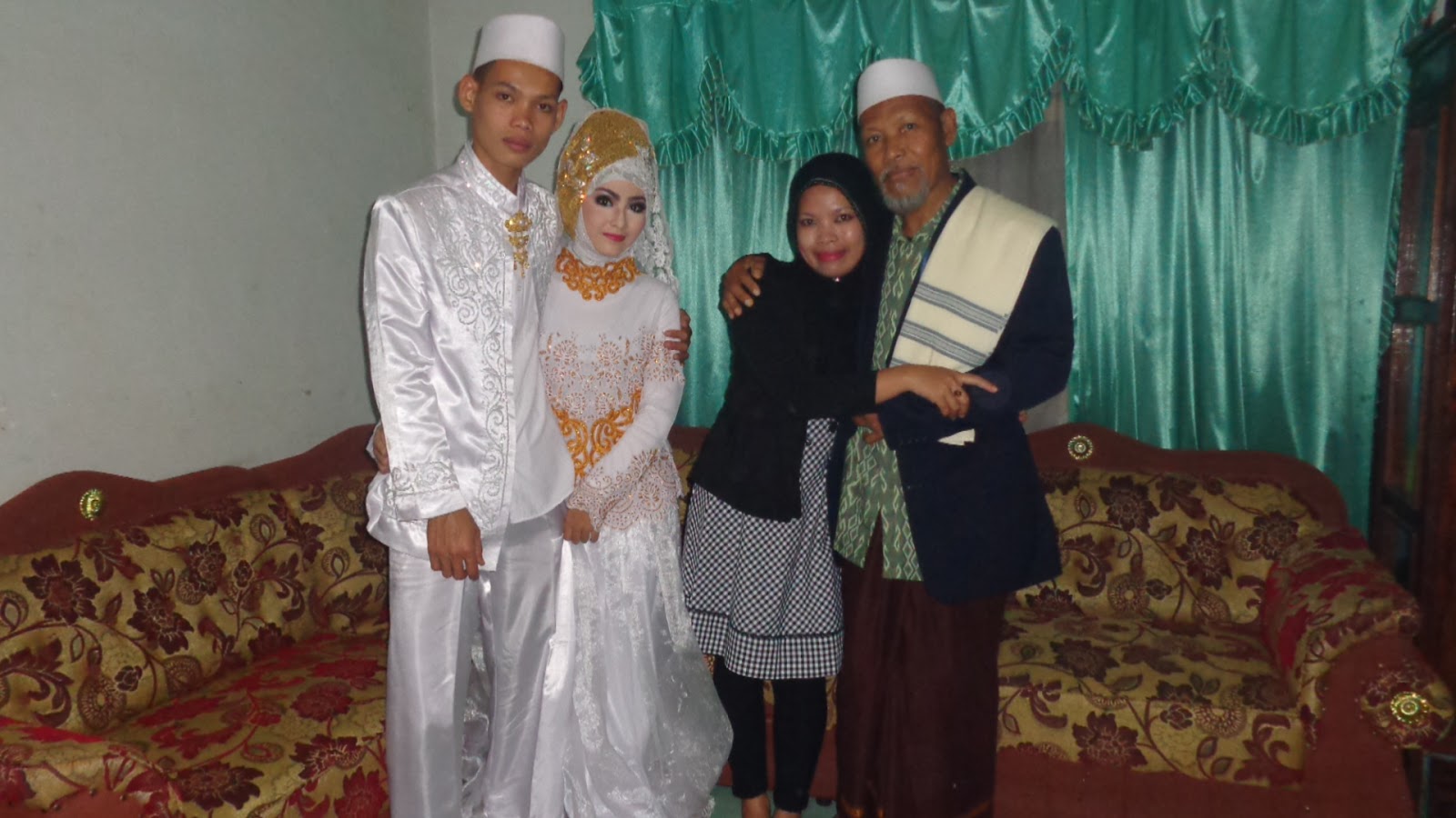 ALBUM COLLECTION Bersama KAPARINJANI/Punk Poke Community: Documentasi ...