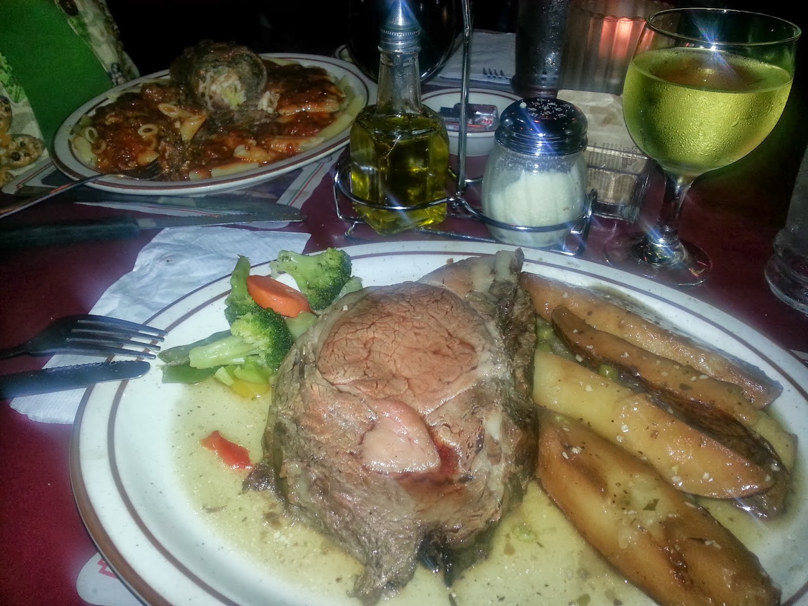 Food Bills - Everyman's Guide to eating out in Chicago: JC's Pub ...