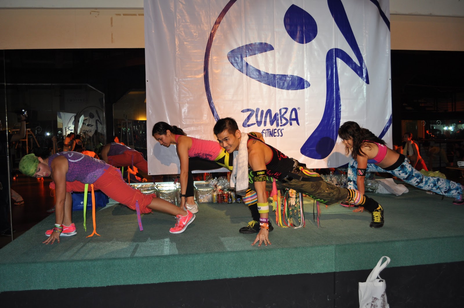 ZUMBA FITNESS INDONESIA: Zumba® Fitness Party with Indonesia Team