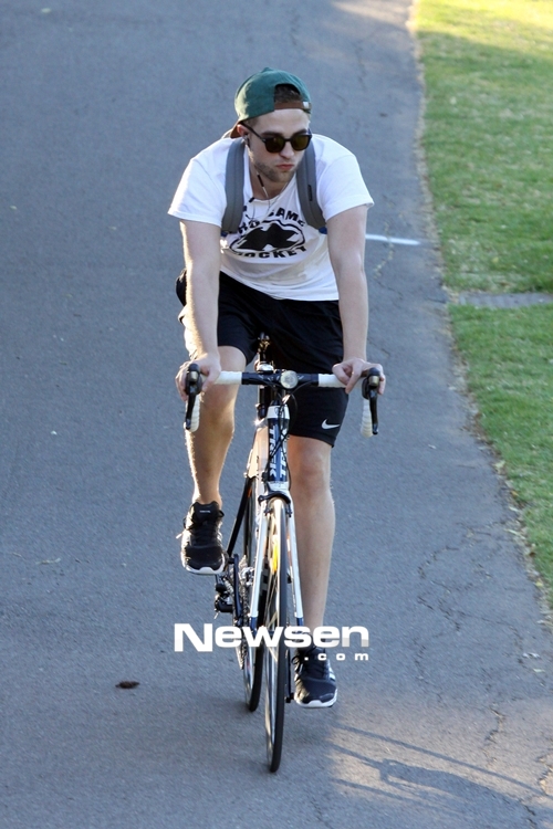 Hollywood: Kristen Stewart, Victoria Beckham