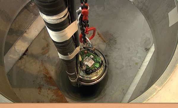 Suburban spaceman: The Ice Cube: Searching for Neutrinos at the South ...