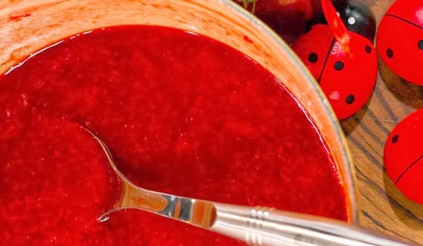 In en om die huis: AARBEI-RISSIEKONFYT