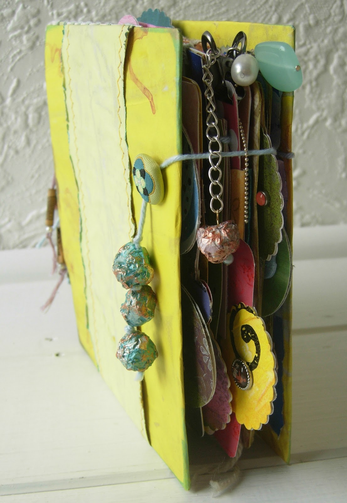 Jennibellie Studio: JIP...(Journals in Progress).....& I guess VIP ...