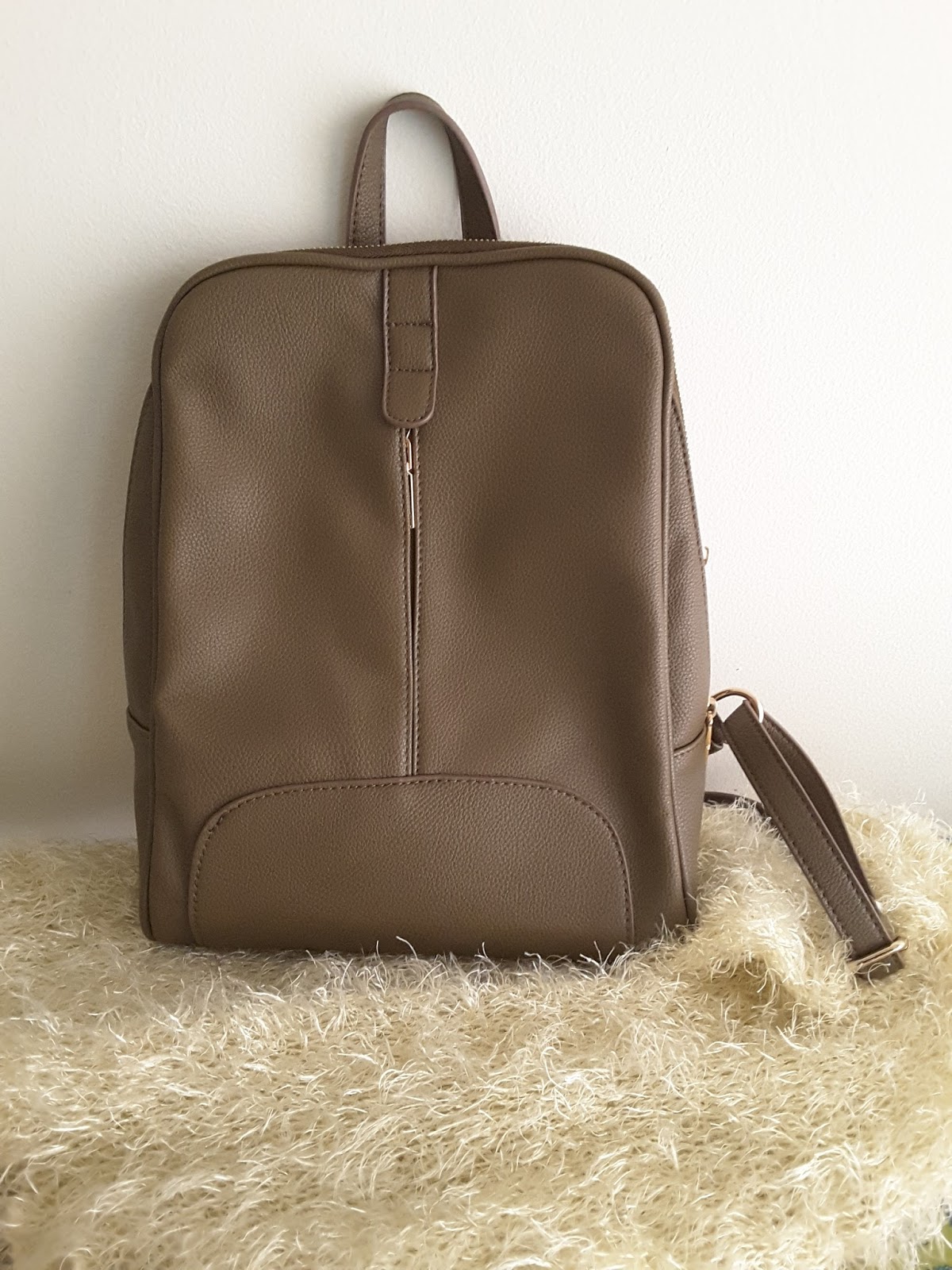 LAKUKAN APA SAJA YANG DISUKAI: Beg Galas Vincci