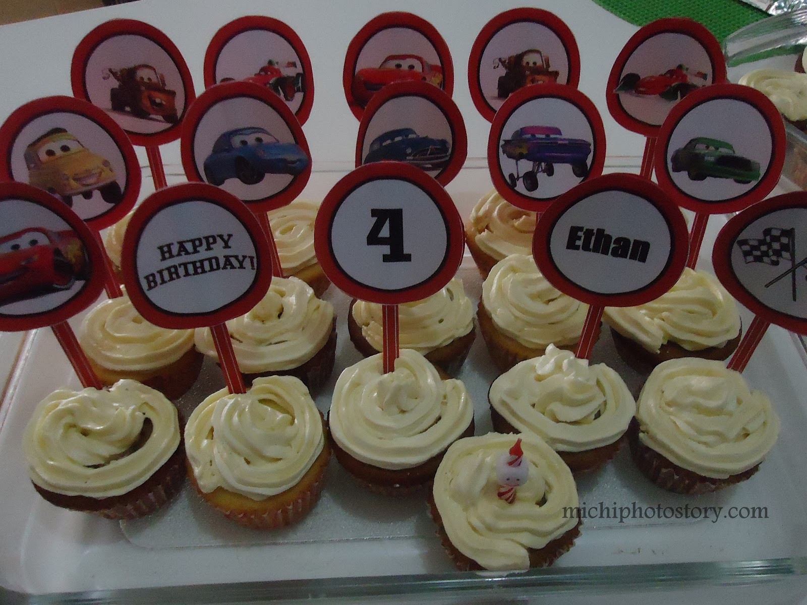 Michi Photostory: 4th Birthday