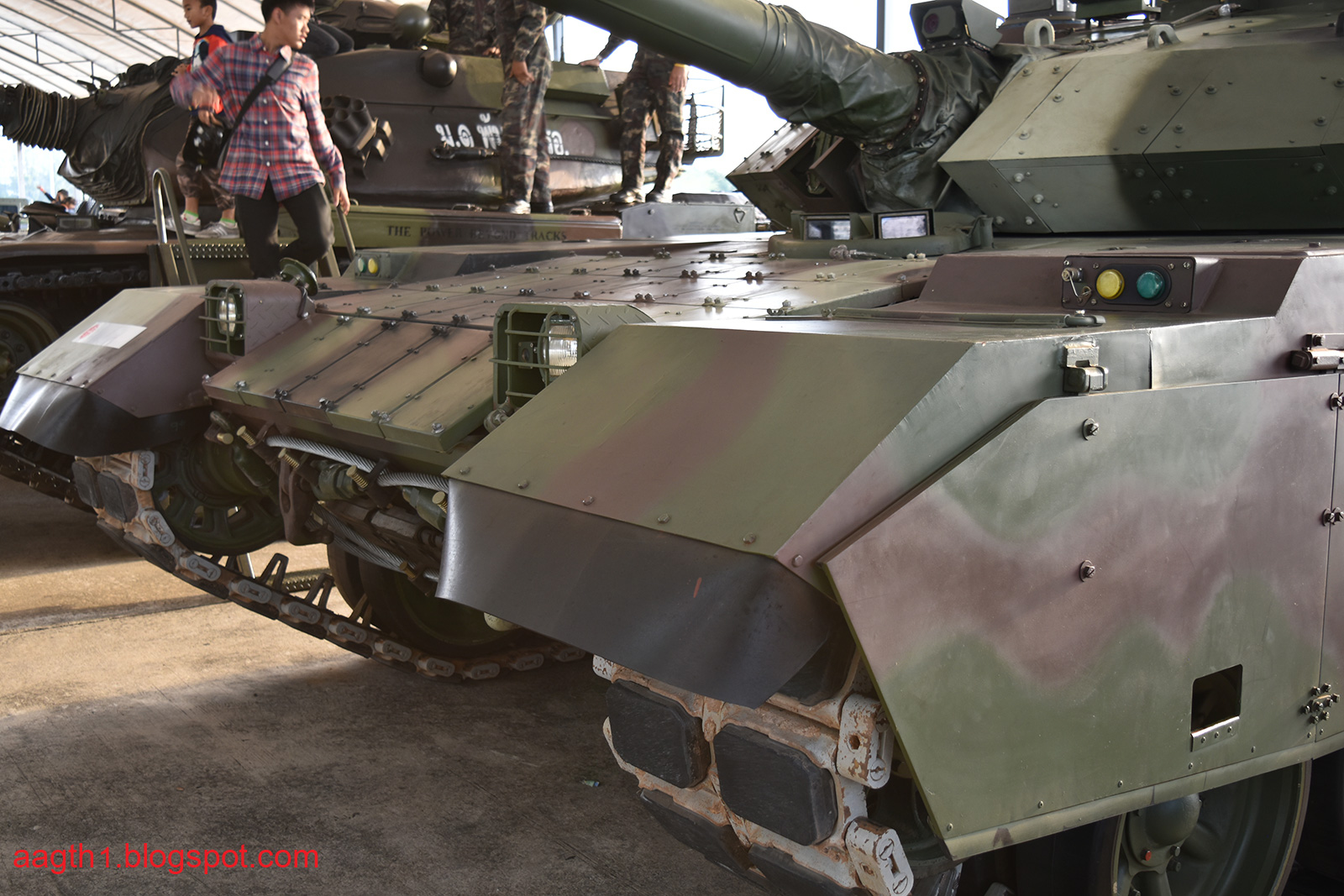 THAIDEFENSE-NEWS: Walk Around - VT-4 Main Battle Tank Of The Royal Thai ...