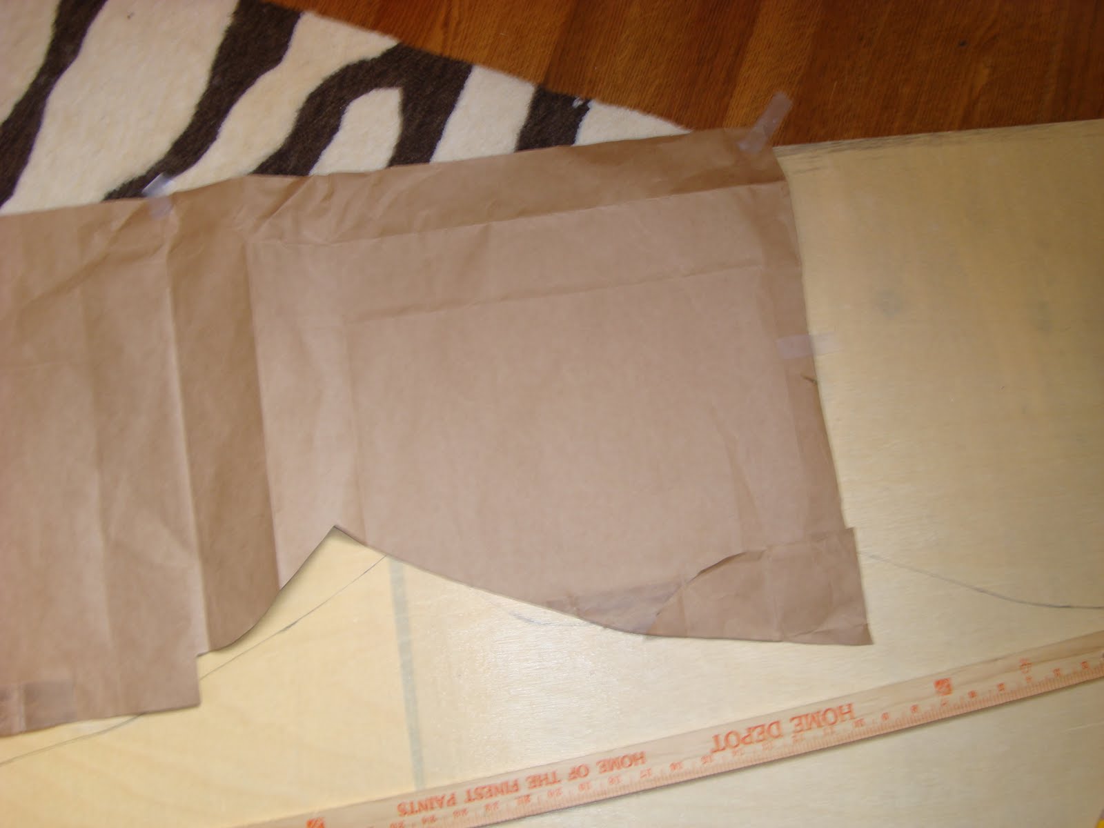 Covet du Jour: DIY Pelmet Box