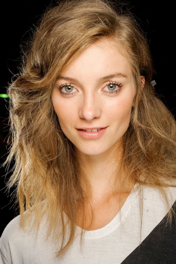 HAIRCUTS FOR MEDIUM LENGTH HAIR: Medium hairstyles