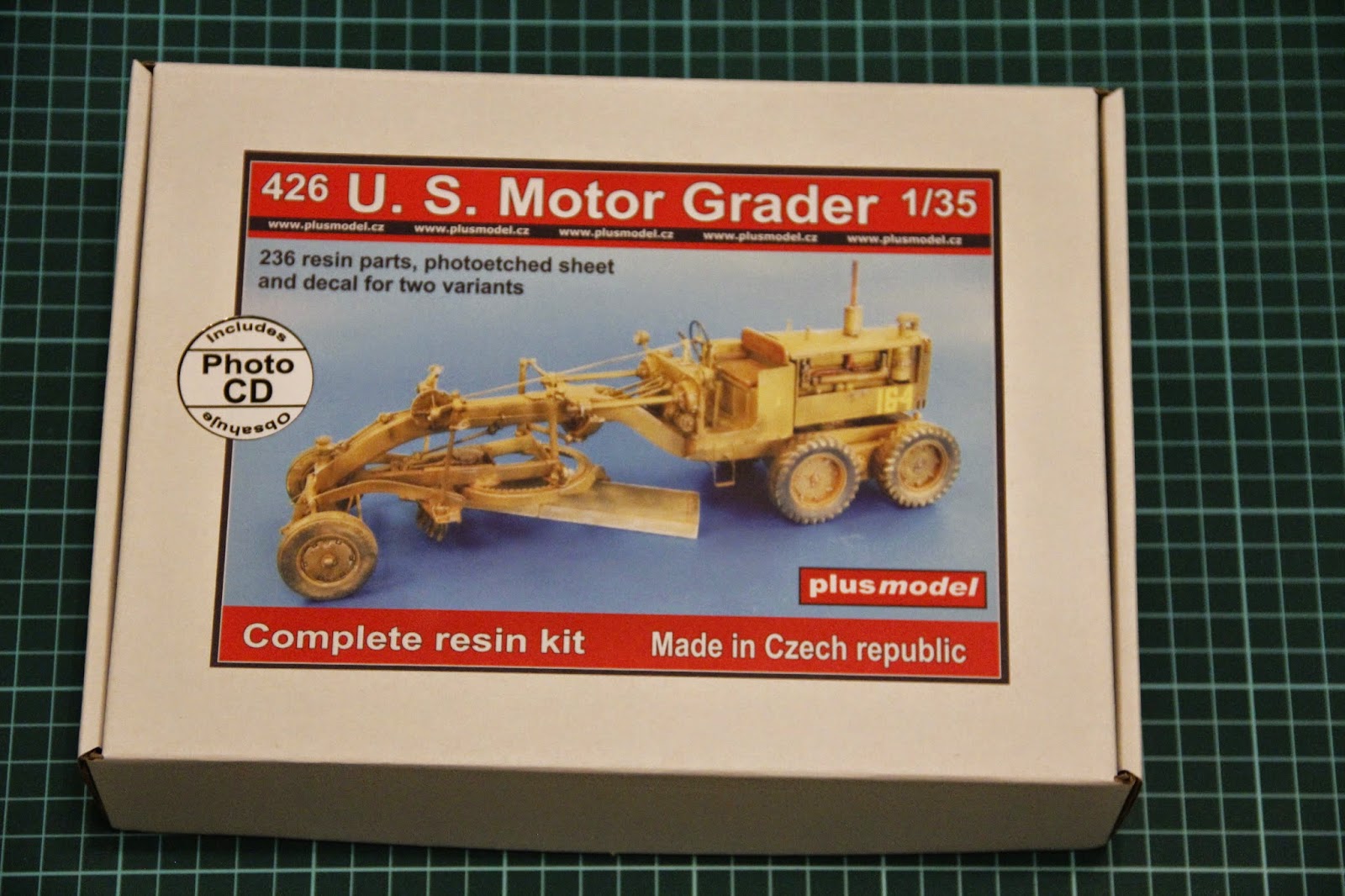 Plus Model 1/35 U.S. Motor Grader (426) - DetailScaleView