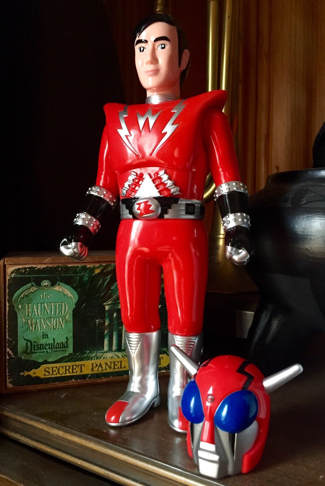 and everything else too: Giant Robot vs. Super Infra Man