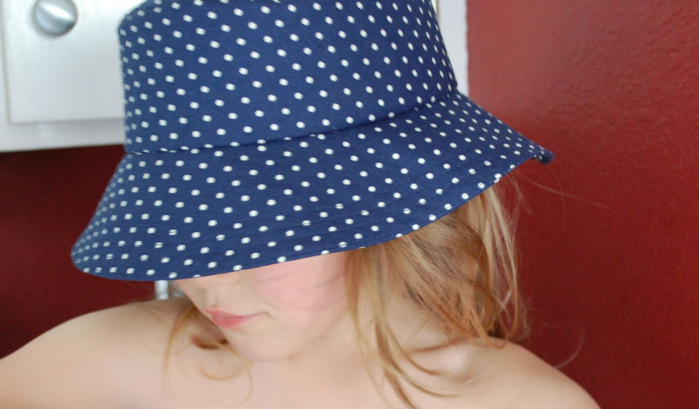 Tangled Threads by Jen: Handmade Hats, 10 hours in the making