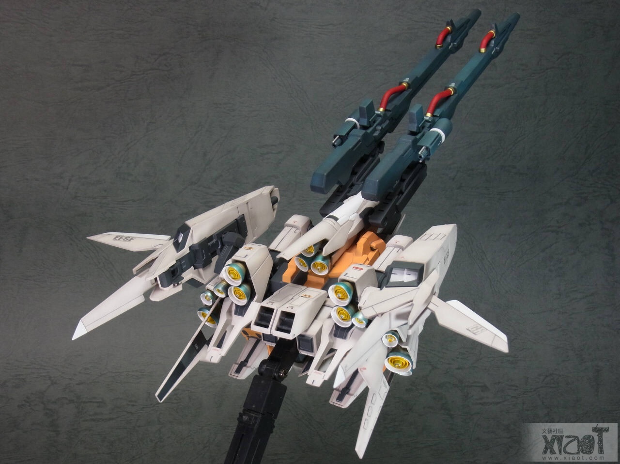 GUNDAM GUY: HGUC 1/144 RGZ-95C ReZEL [Commander Type] - Customized Build