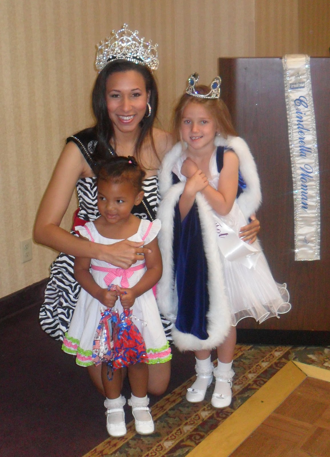 Ms. Earth 2011: California Cinderella State Pageant